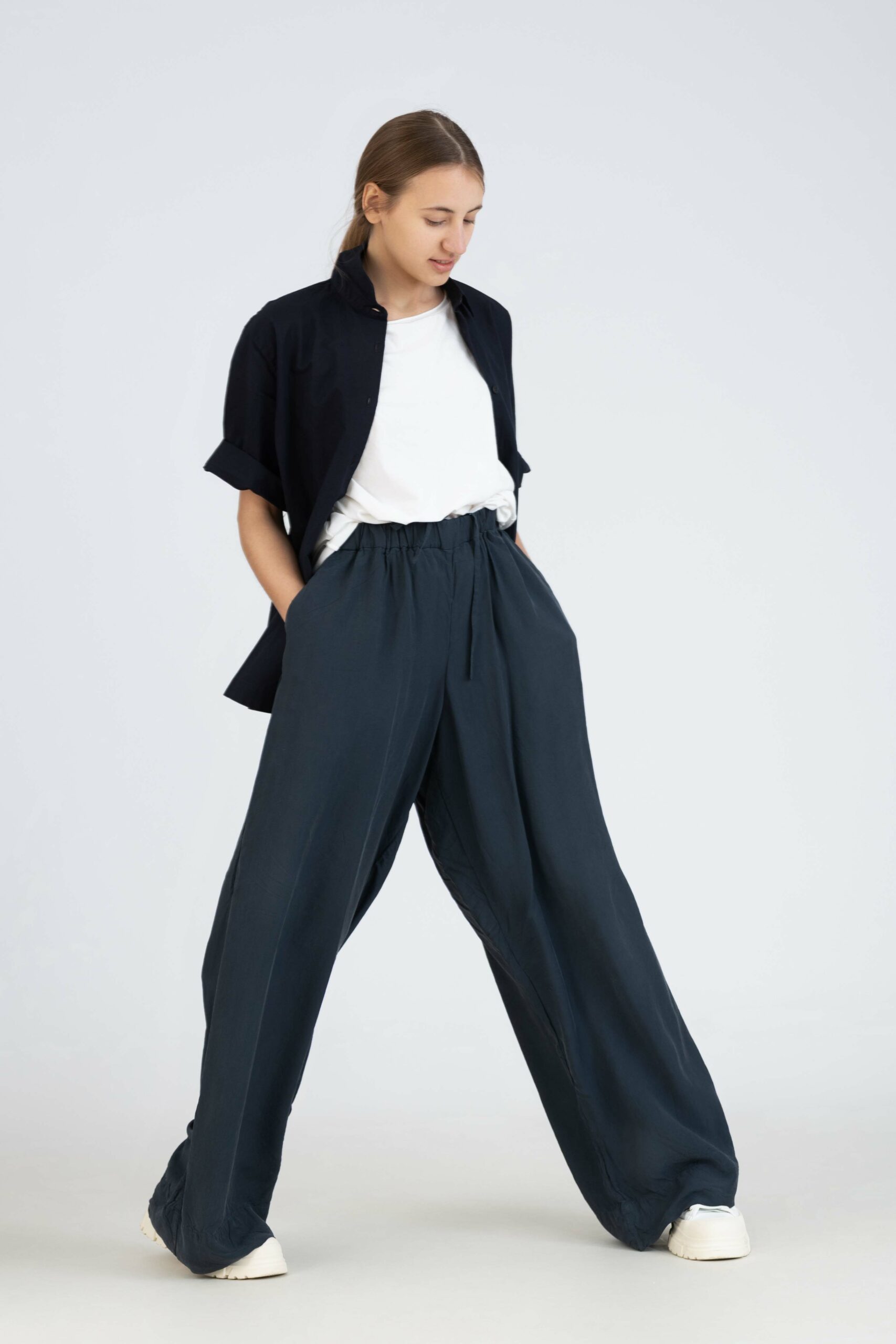 Loose pant navy casey&casey